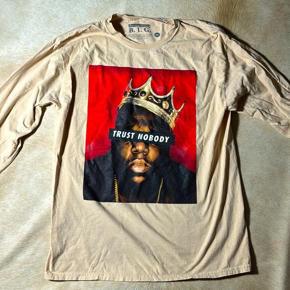 Notorious B.I.G. | Shirts | Mens Notorious Big Biggie Smalls Trust ...